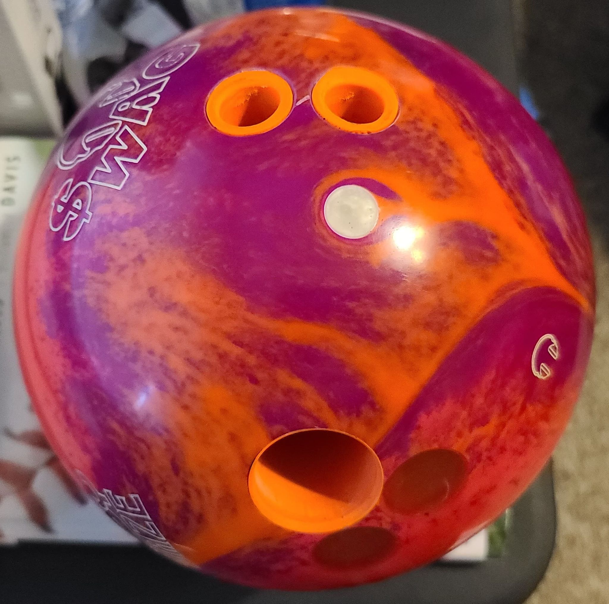 2 Ball | bowwwl.com